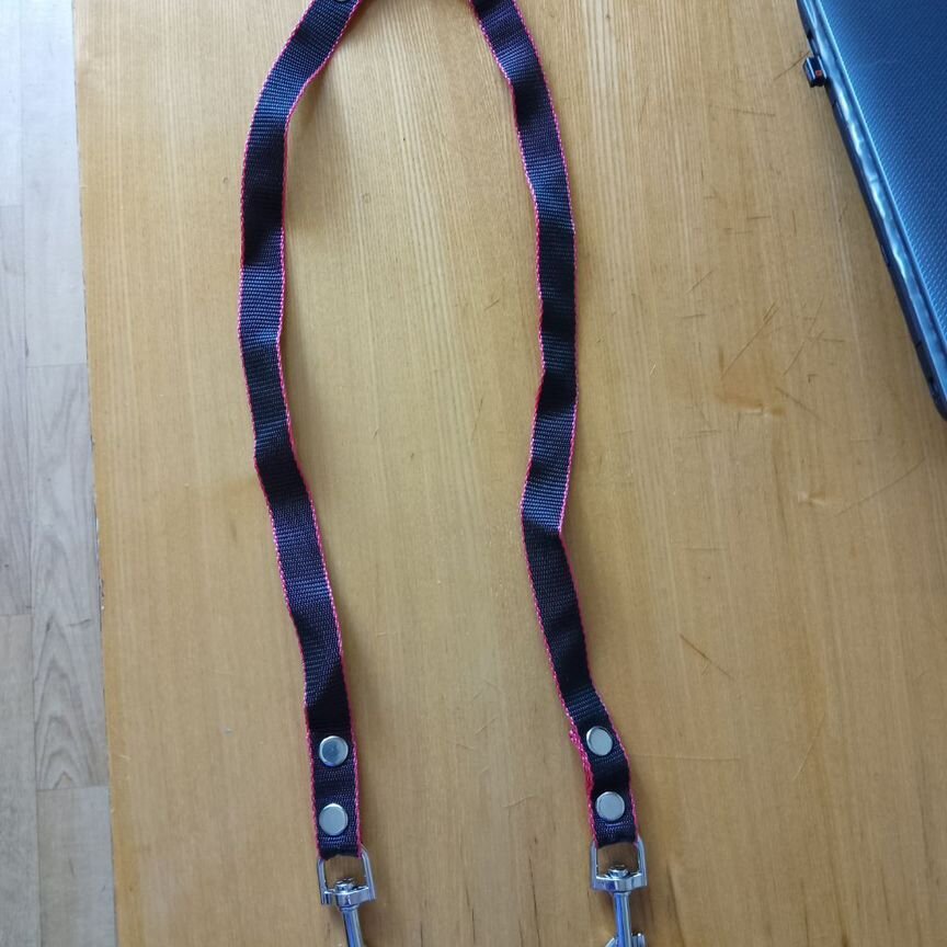 Поводок для собак