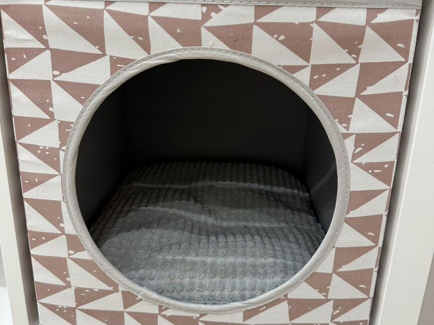 Домик для кошки икеа lurvig с мягкой подушкой