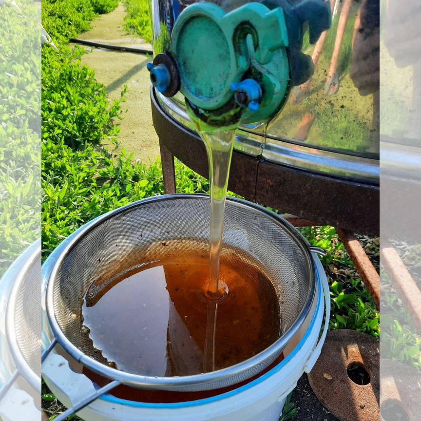 Пчелотовары