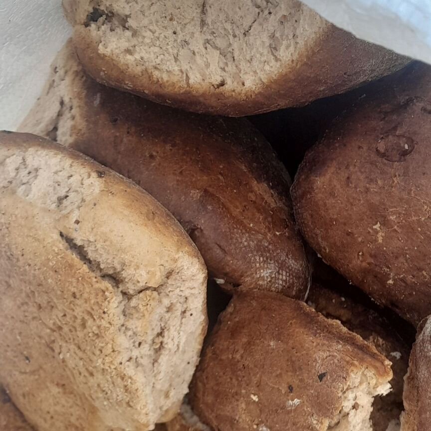 Хлебную окрошку сухари хлеб.для Жывотных