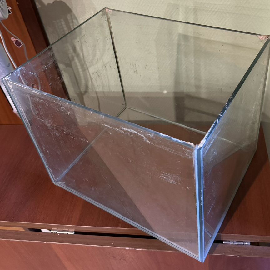 Аквариум 30 литров, бу исправный