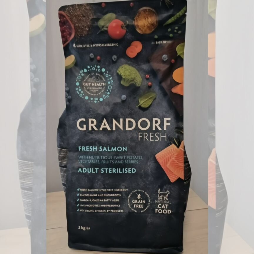 Сухой корм для кошек Grandorf 2 кг