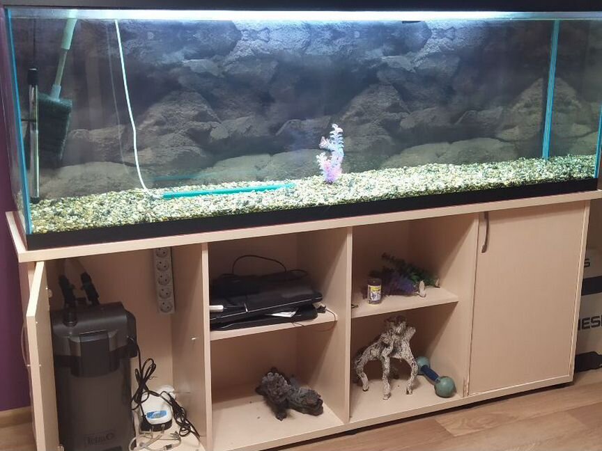 Аквариум с тумбой