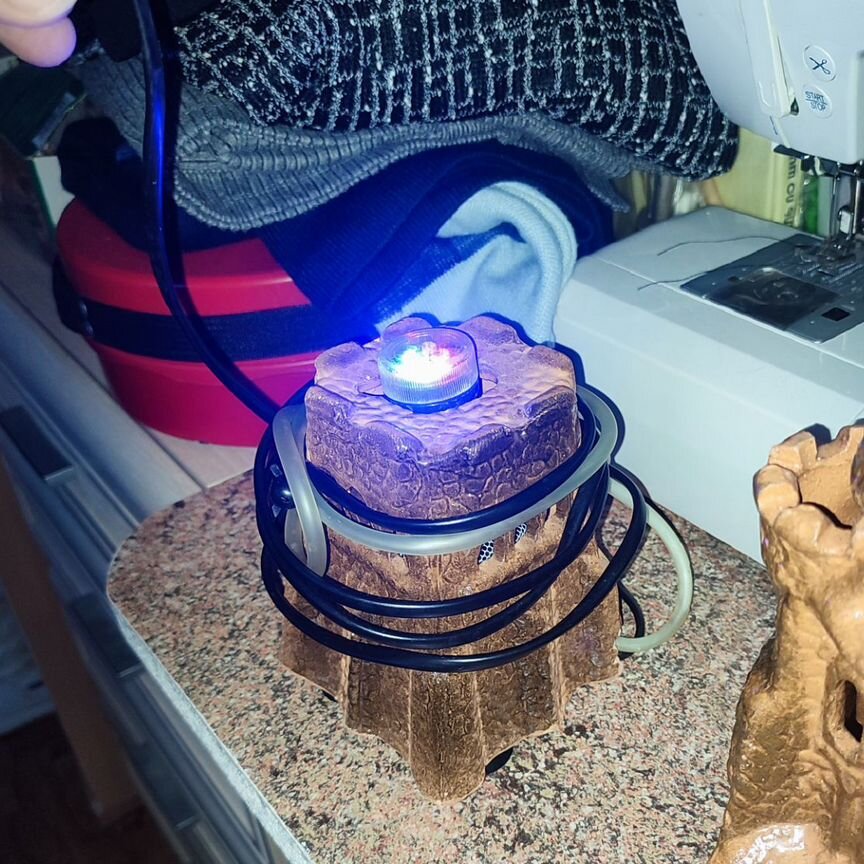 2 Грота светящийся, и большой замок