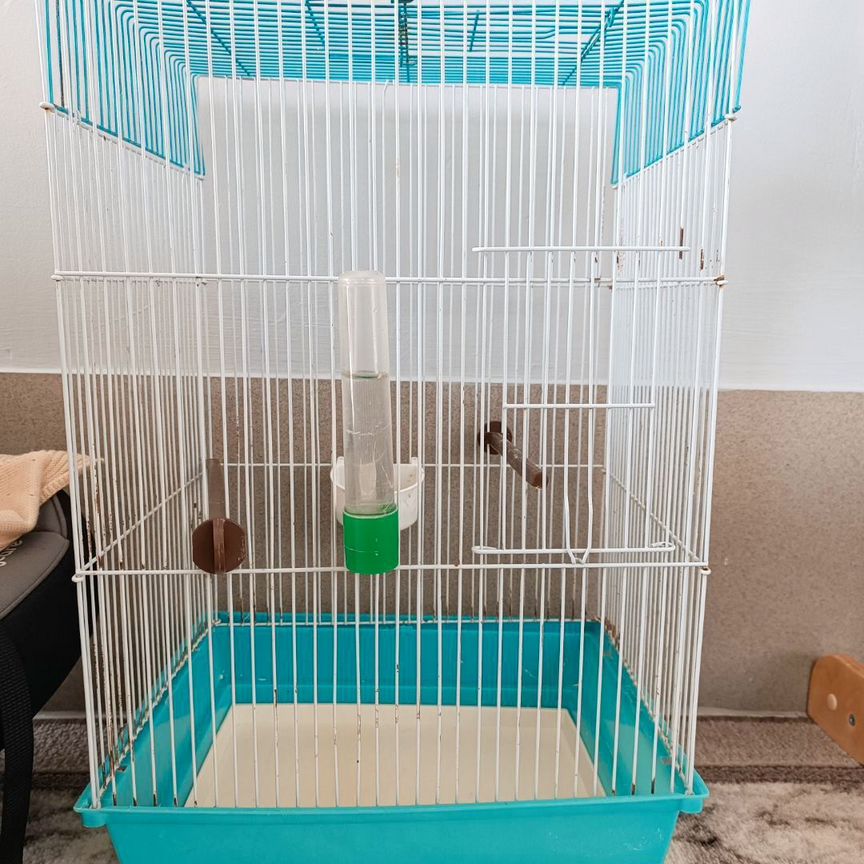 Клетка для попугая не больших пород