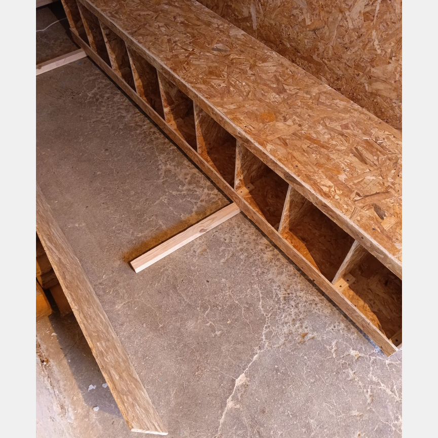 Гнезда для кур несушек