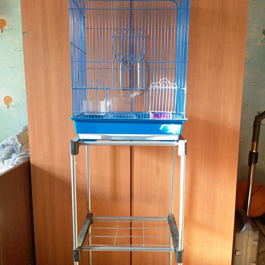 Продам клетку для птиц