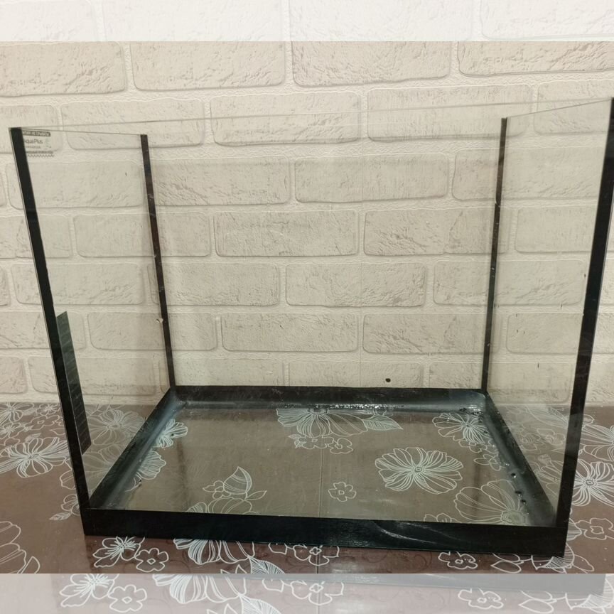 Аквариум 30л с комплектацией