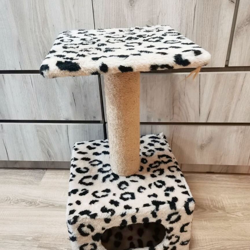 Домик для кошки с когтеточкой бу