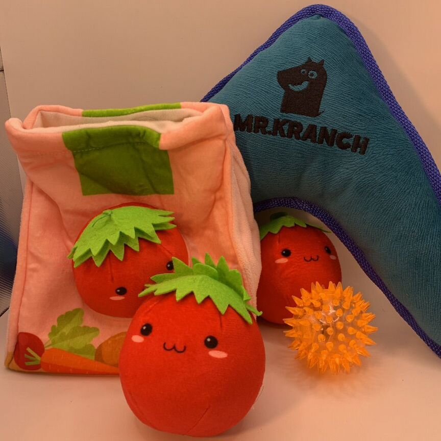 Игрушки для крупных собак