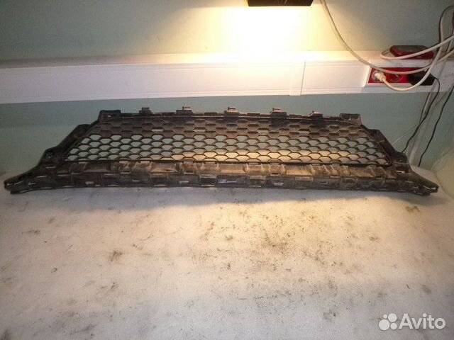Решетка в бампер центральная mercedes benz W205 20 купить в Санкт ...