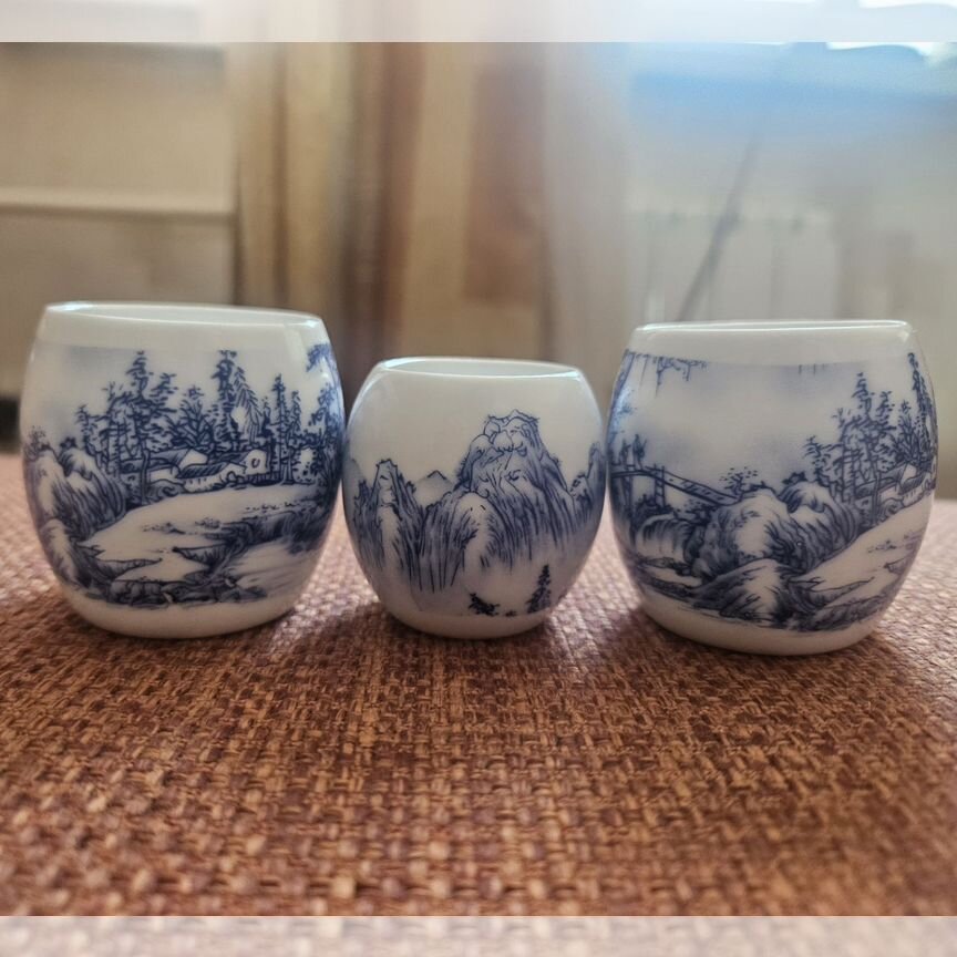 Фарфоровые кормушки для домашних птиц