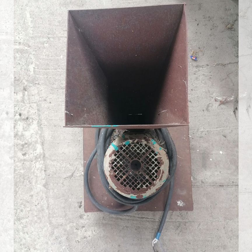 Зерно дробилка