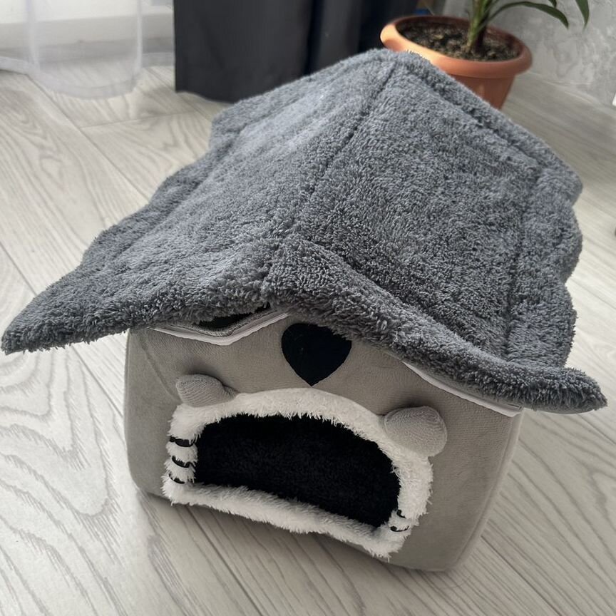 Домик лежанка для кошки и собаки