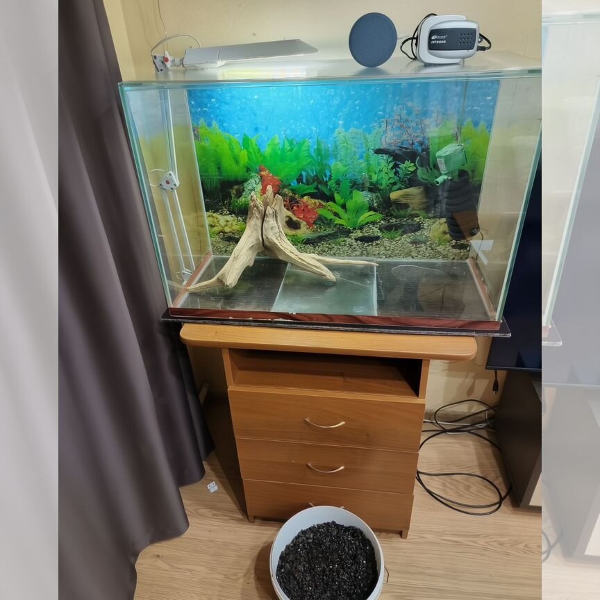 Аквариум с тумбой