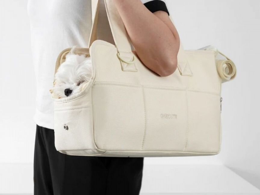 Сумка - переноска для маленькой собачки