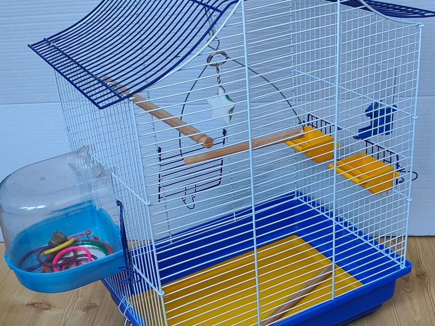 Клетка для птиц попугая