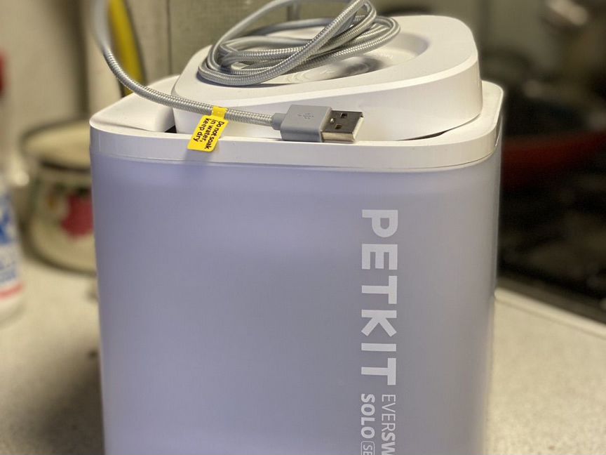 Фонтан поилка для кошек Petkit