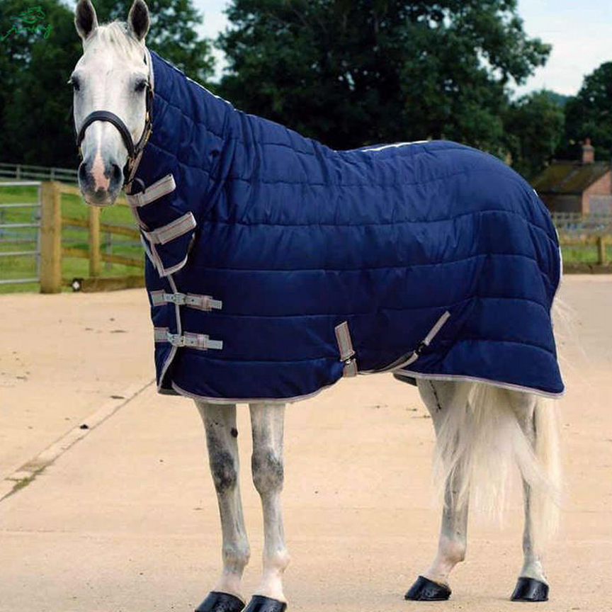 Попона зимняя с капором