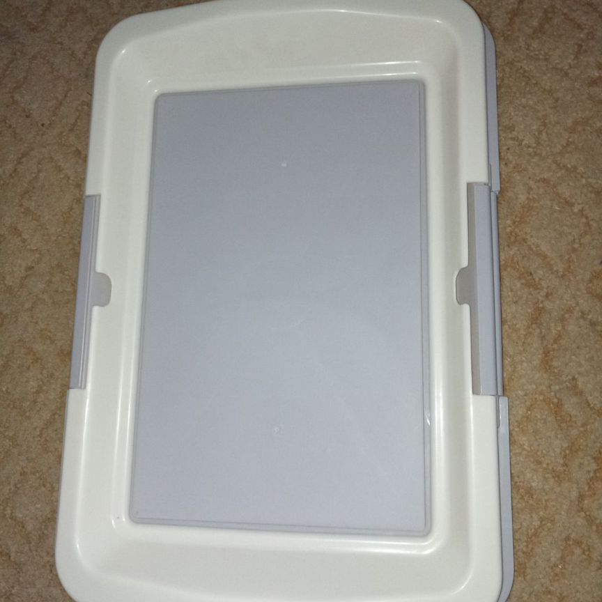 Туалет под пеленку для домашних собачек