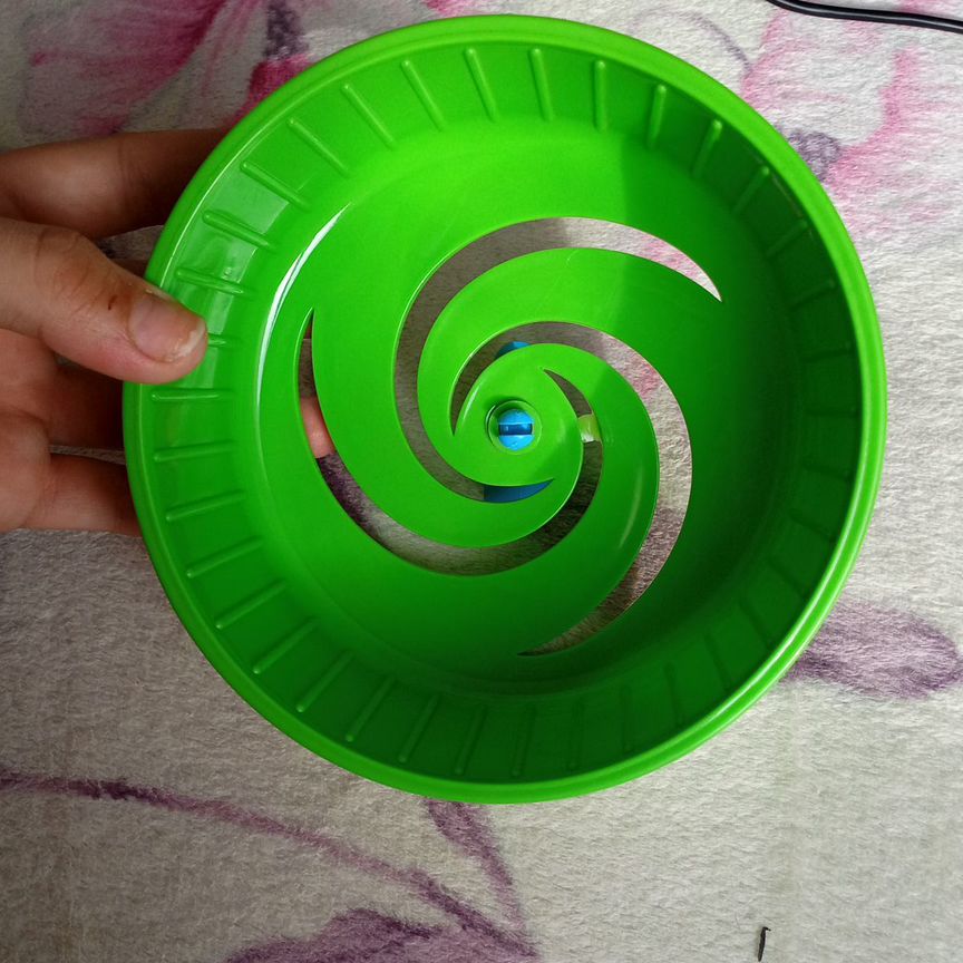 Колесо для хомяка пластиковый