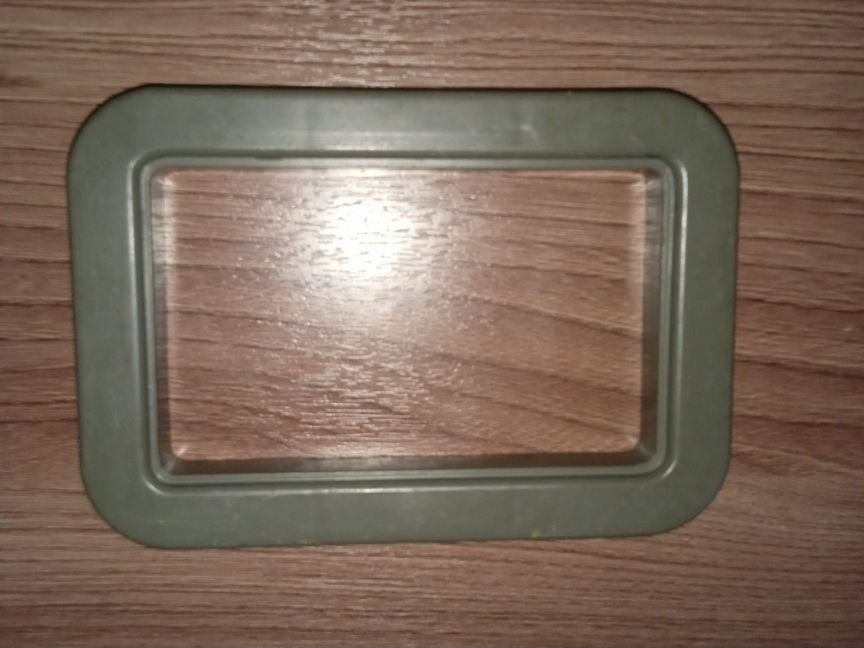 Кормушка для рыбок