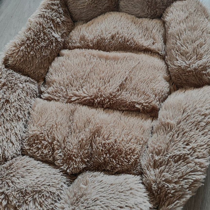 Лежанка для собак и кошек