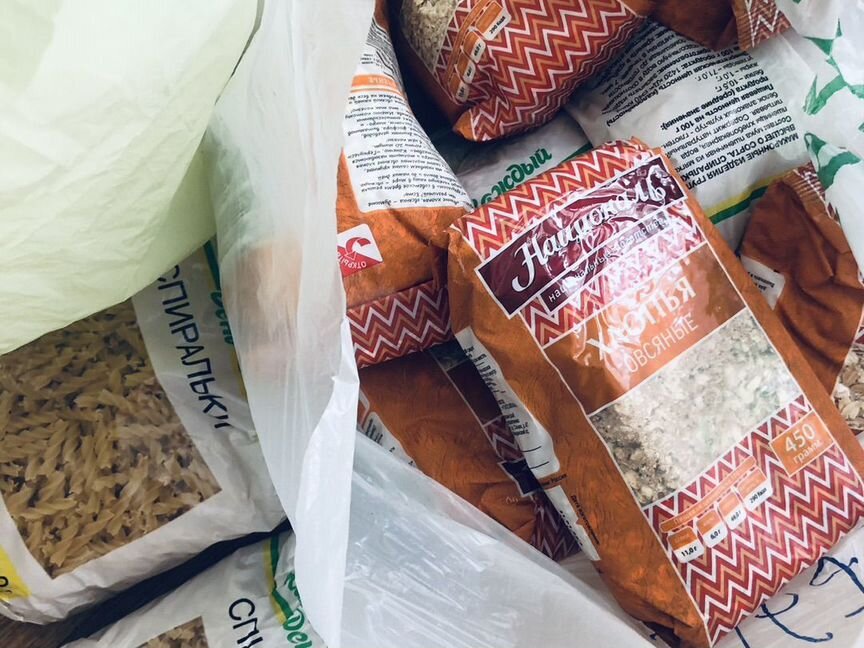 Крупы для собак, макароны. Срок вышел