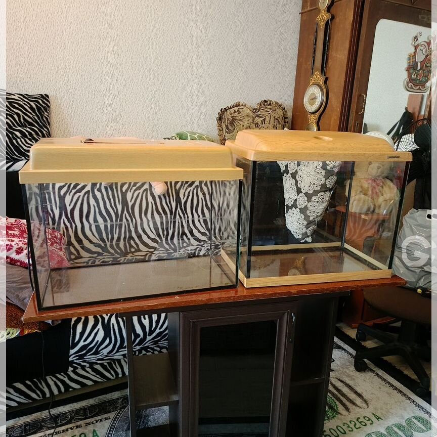 Аквариум с тумбой