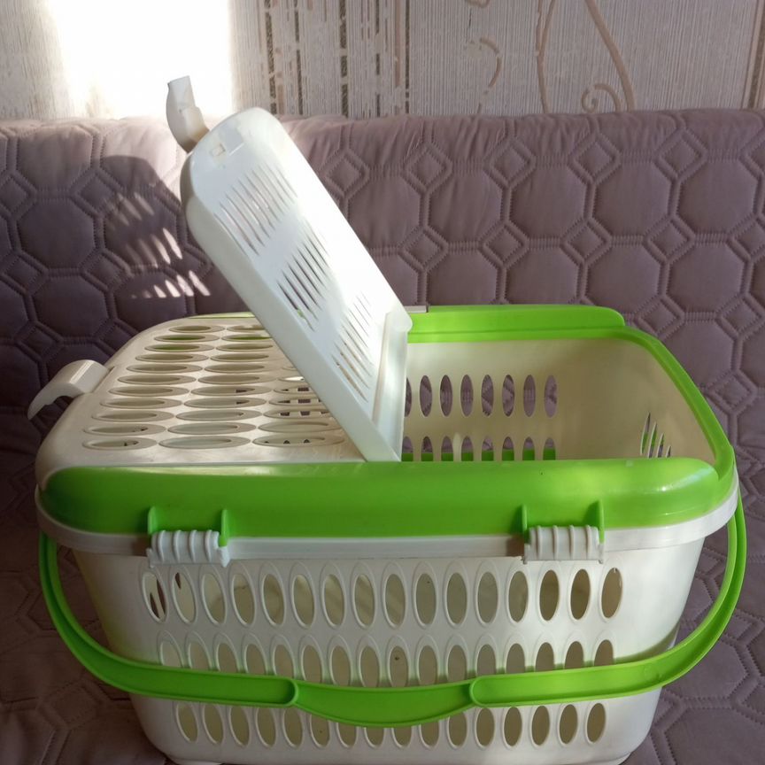 Переноска для кошек пластиковая бу