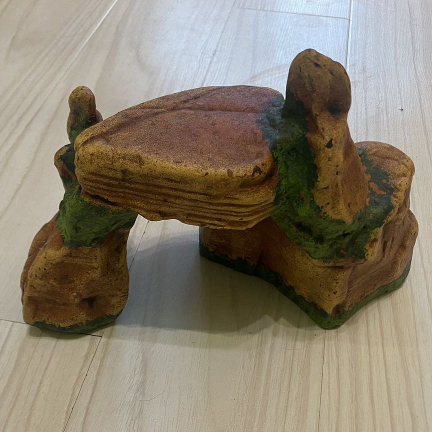 Грот для аквариума