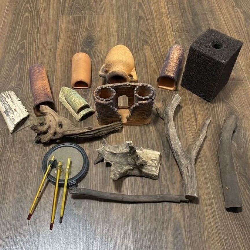 Домики для сомиков, коряги, распылитель