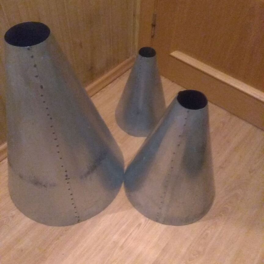 Конус для домашней птицы б/у