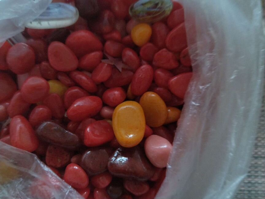 Камни, ракушки