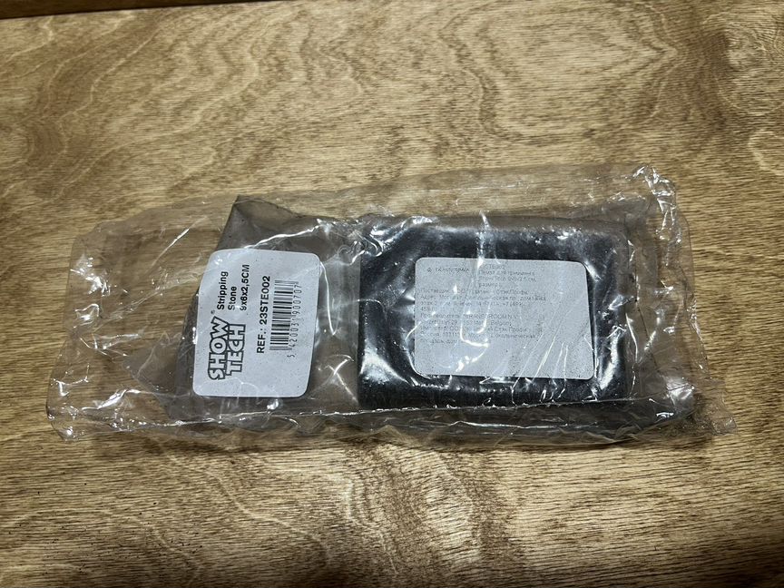 Show tech камень для тримминга 9x6x2,5 см