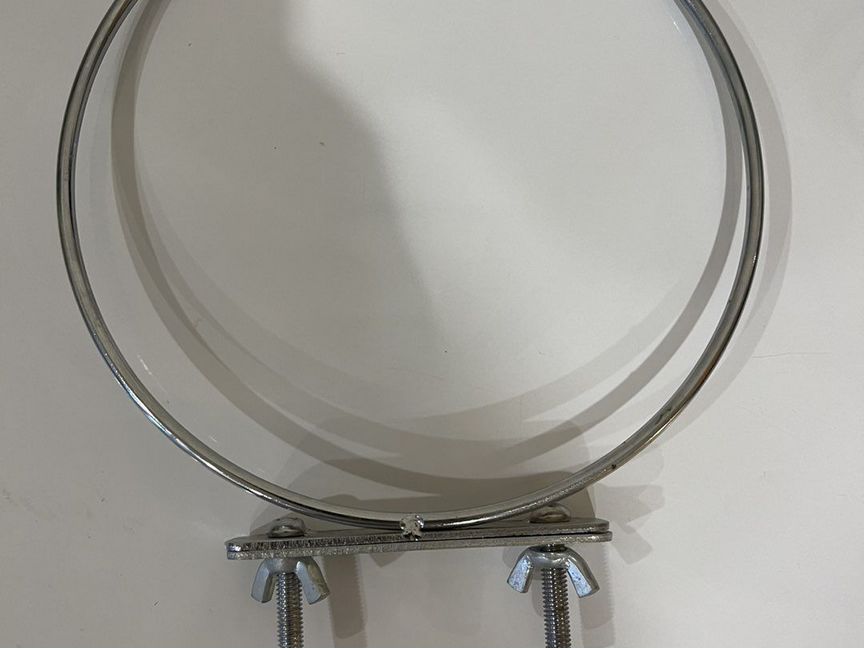 Держатель для миски в клетку