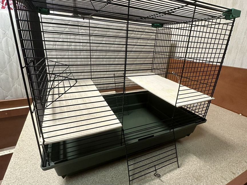Продам клетку для кроллика,шиншилы или крысы