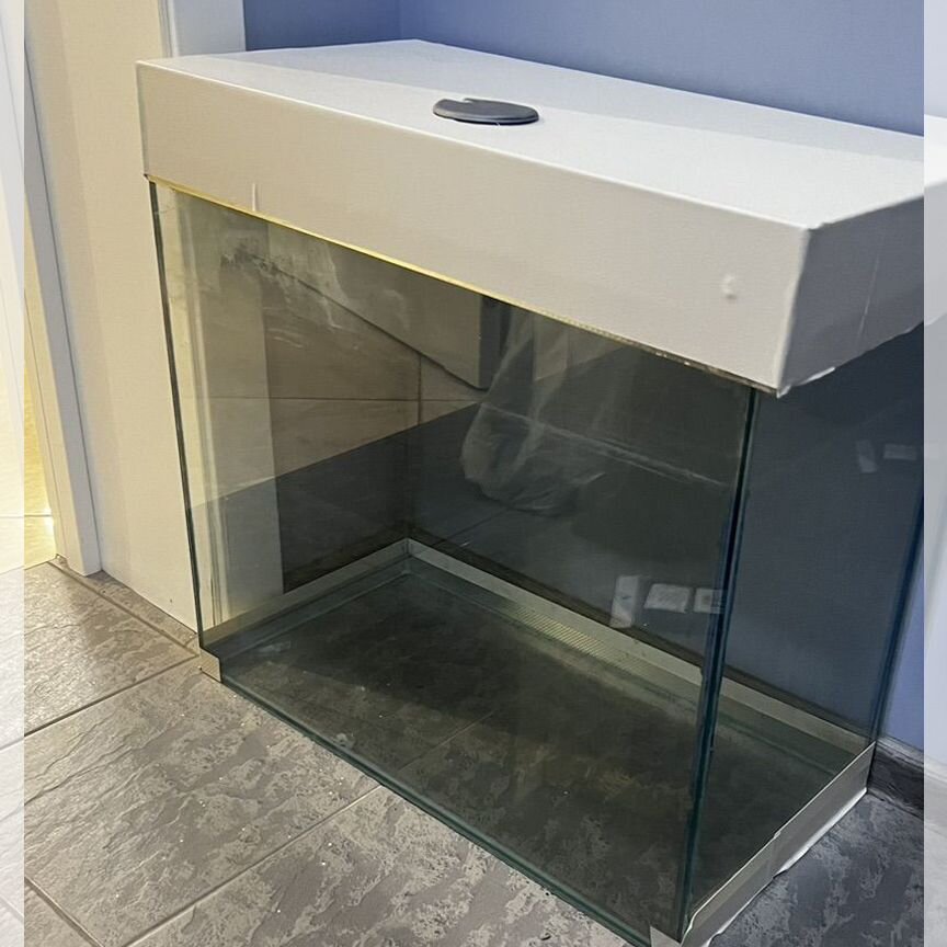 Продам аквариум 90л