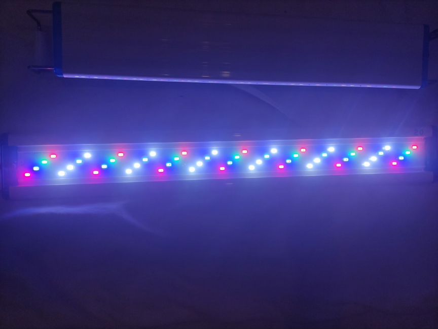 Светодиодный светильник RGB