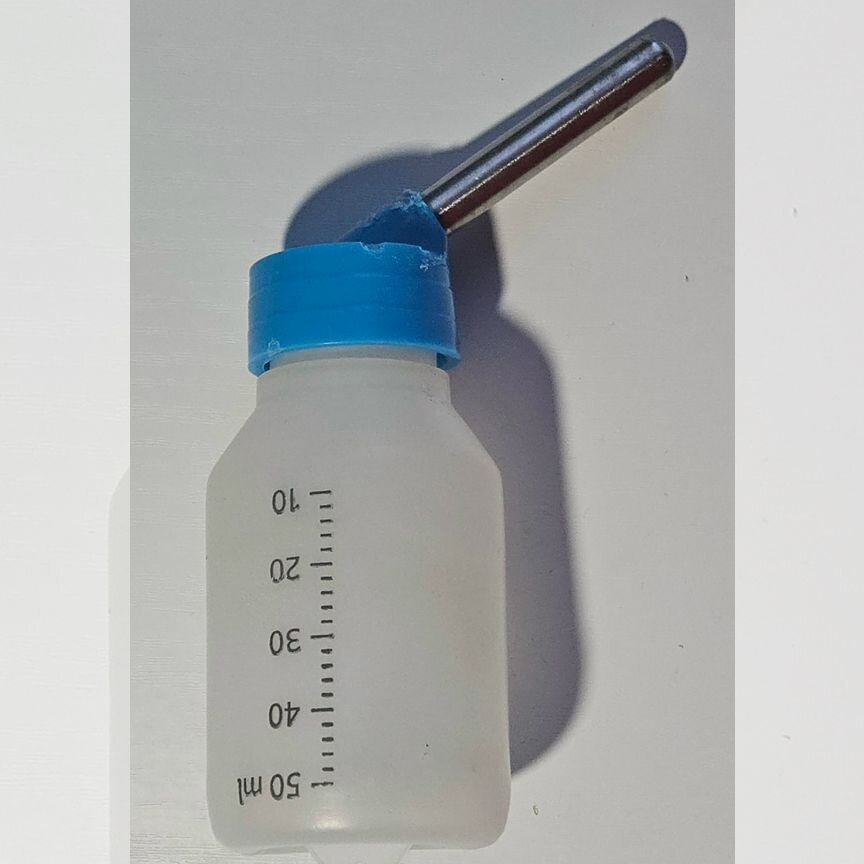 Поильник для питомца б\у