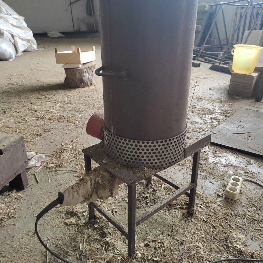 Корморезка электрическая