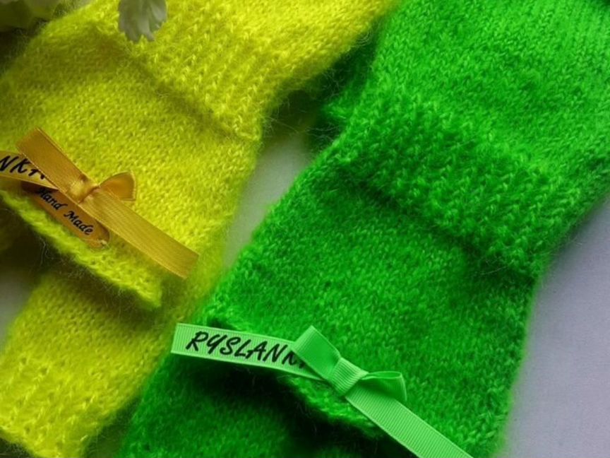 Комбинезоны, платья, свитера для собак