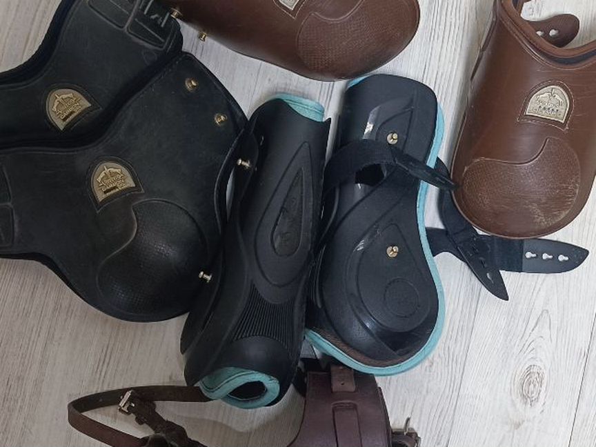 Ногавки для лошади