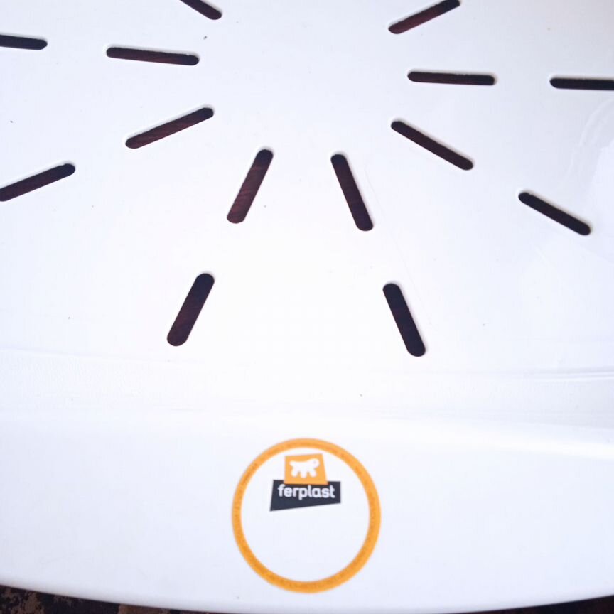 Лежак для собак средних пород