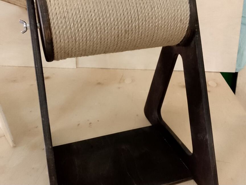 Когтеточка напольная