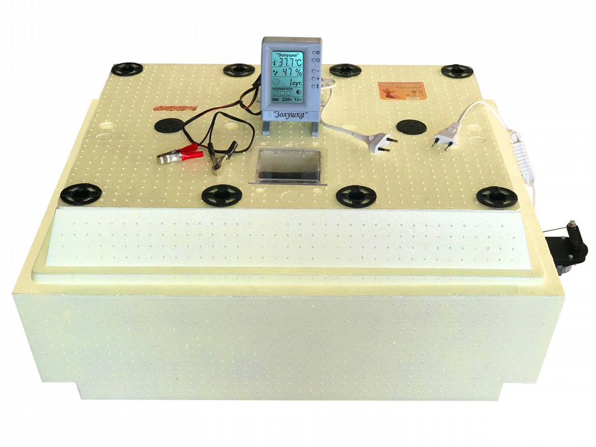 Инкубатор на 70 яиц