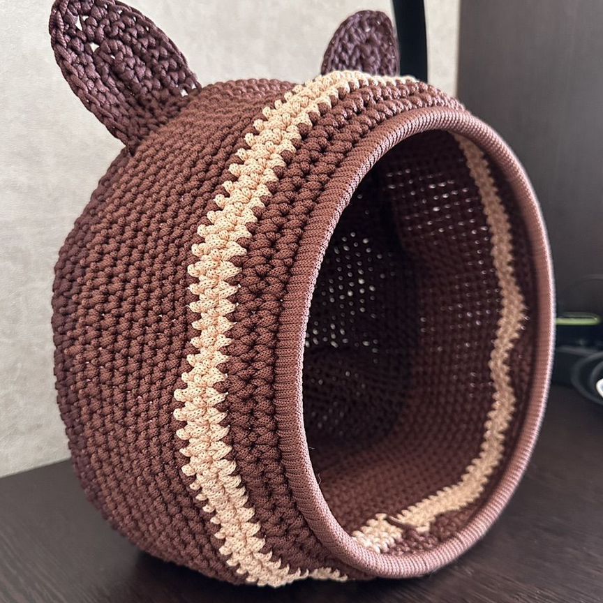 Домик лежанка для кошки и мелких собак