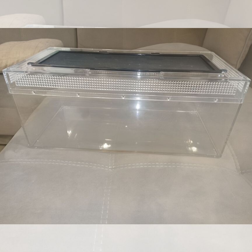 Террариум с крышкой