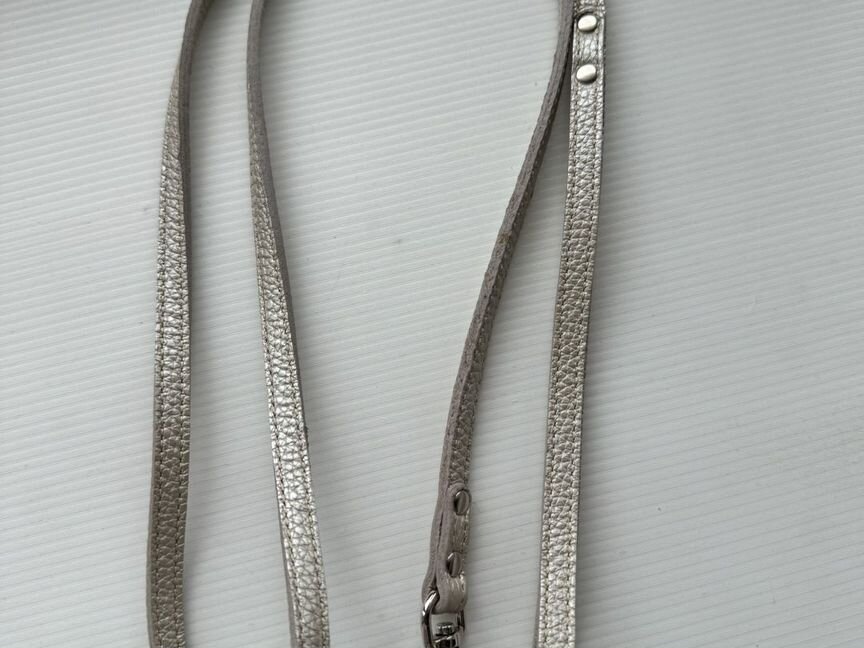 Кожаный поводок(1м) и рулетка(3м)