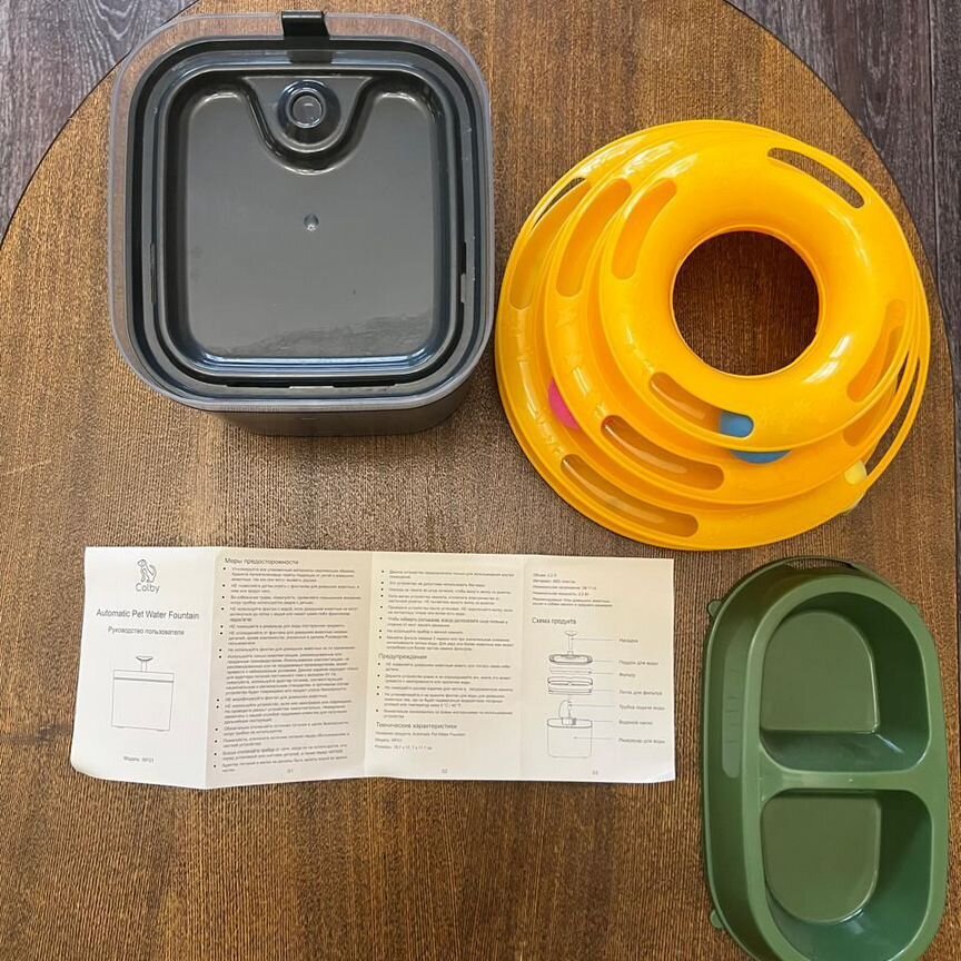 Фонтан поилка для кошек